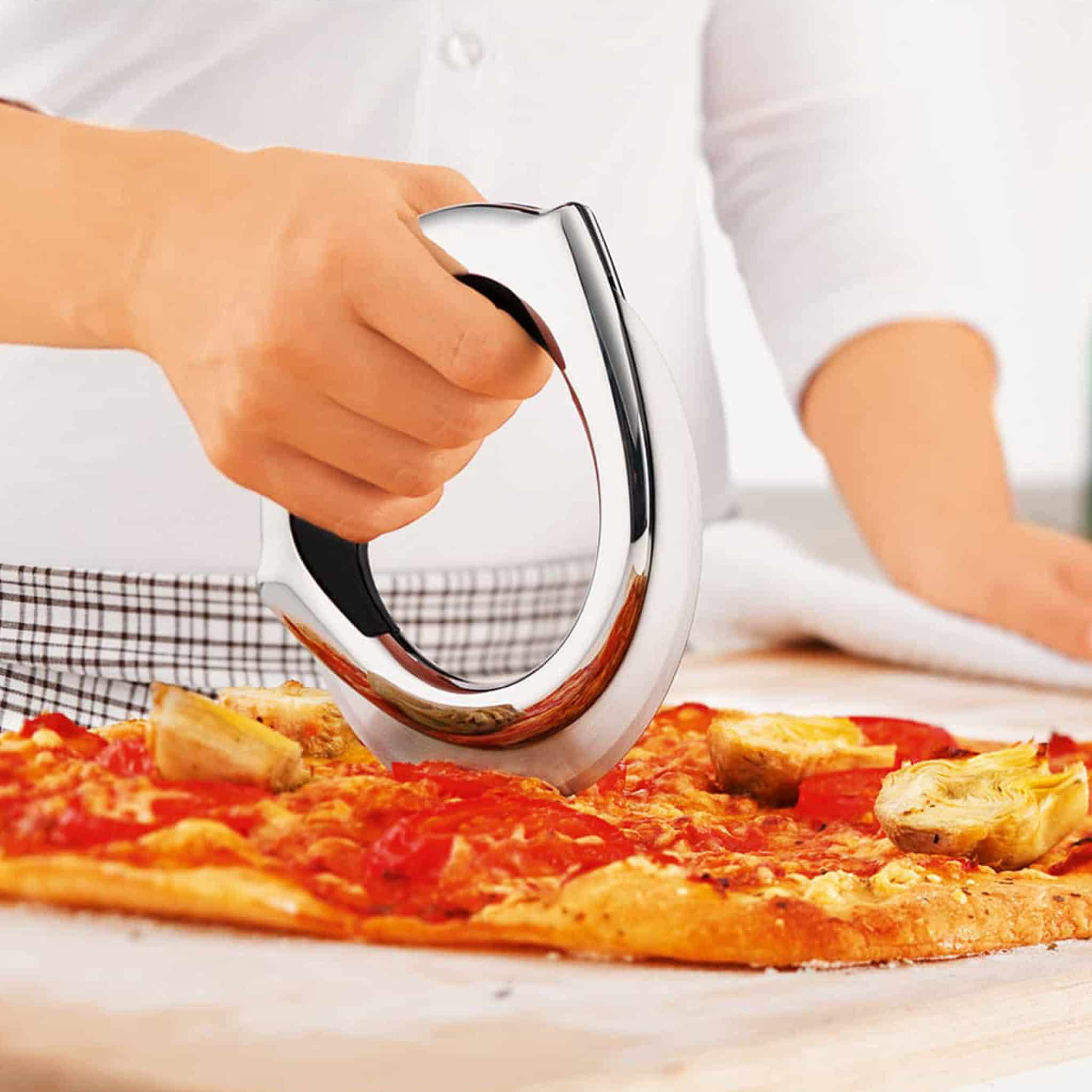 Rosle Modern Classics Pizza Wheel | Buy online at Sous Chef UK