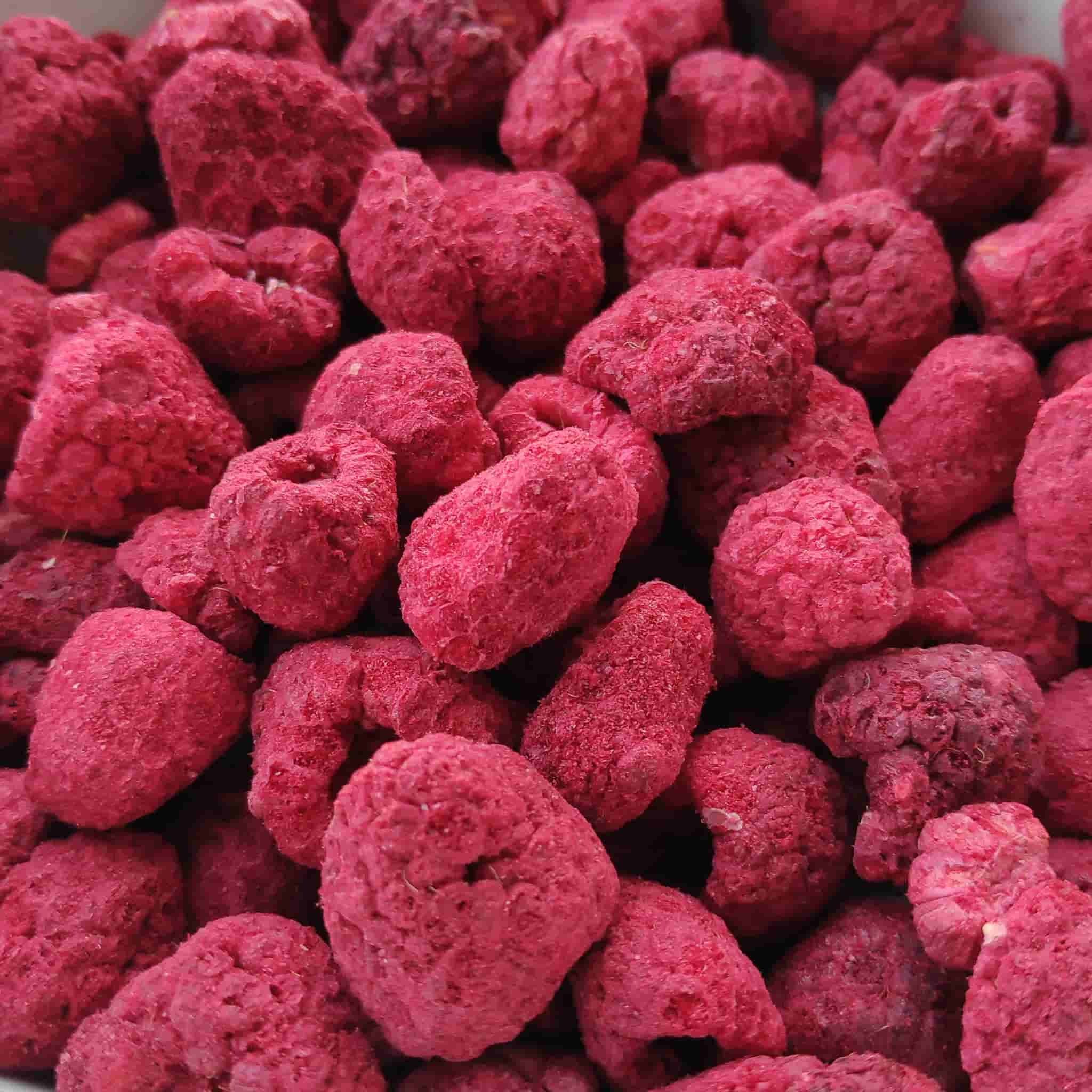 ZingyZoo Freeze Dried Whole Raspberries 90g | Buy online UK – Sous Chef UK